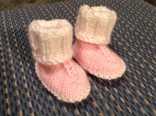 Ravelry: Baby Hug Boots pattern by marianna mel