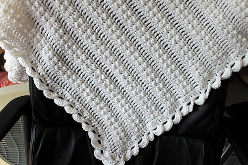 Ravelry: My Cherub Baby Blanket pattern by Lisa Wears