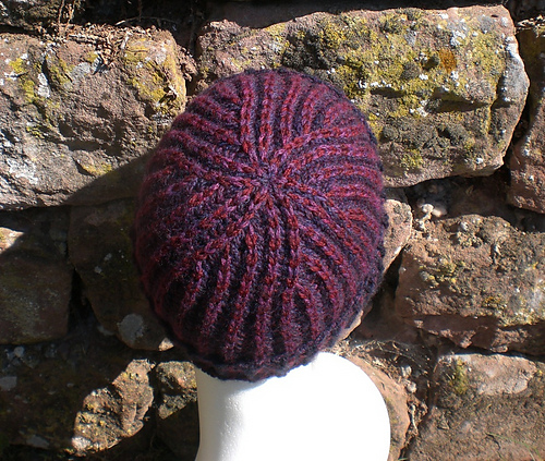 Ravelry: Basic Brioche Hat pattern by Stefanie Bold