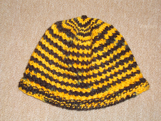 Ravelry: steelerbear's The Not-Quite-Big-Enough-For-Rob Hat
