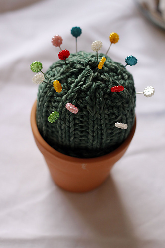 Ravelry: Quick, chunky cactus pincushion pattern by Samantha Steele
