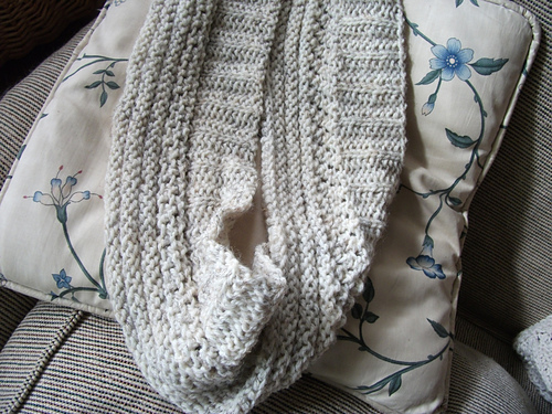 Ravelry: Layer Cake Loop pattern by steepndeep's Designs
