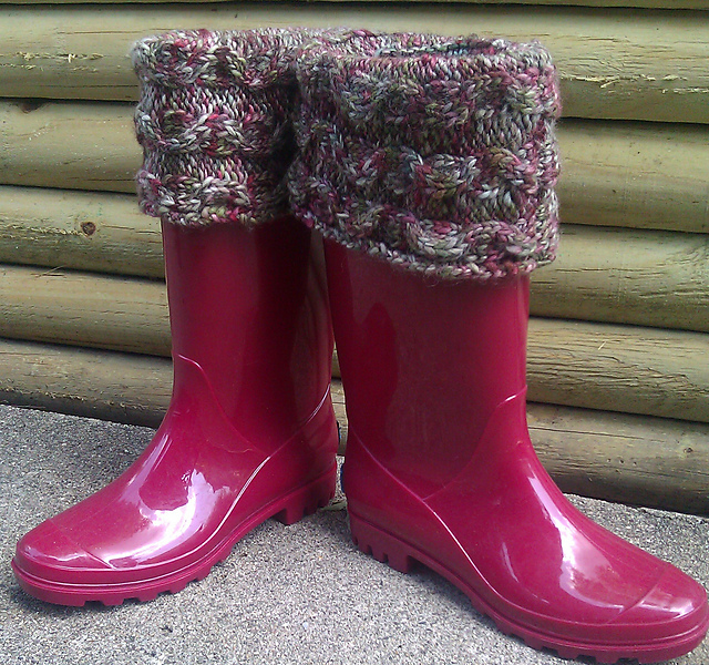 Ravelry: stefaniegrrr's Can't-Stop Boot Top!