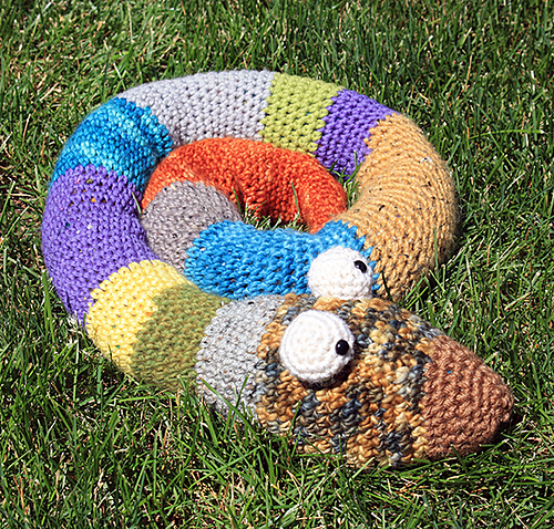Ravelry: Slithers the Snake/ Ringo, die Schlange pattern by Stacey Trock