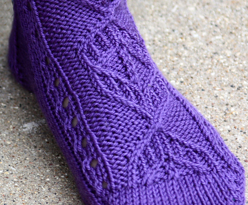 Ravelry: Alameda Twisted Stitch Socks pattern by Stefanie Goodwin-Ritter