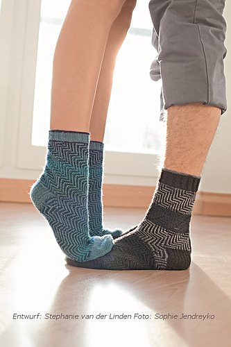 Ravelry: Blau und Braun pattern by Stephanie van der Linden