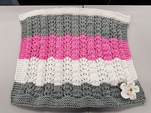 Ravelry: Wave of Light Baby Blanket pattern by marianna mel