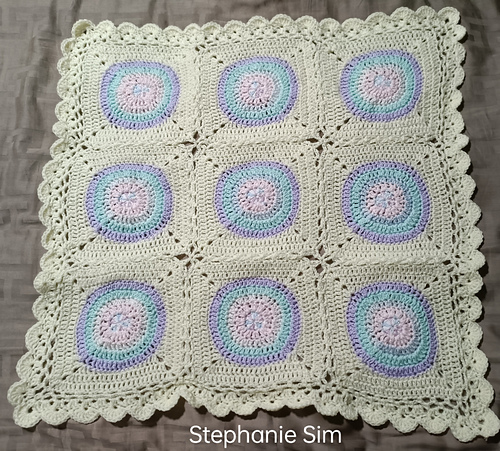 Ravelry: Concentric Circles Granny Square pattern by Marie Segares