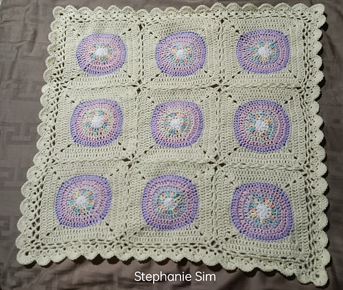 Ravelry: Concentric Circles Granny Square pattern by Marie Segares