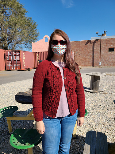 Mariechen Cardigan fresh off the needles : r/knitting