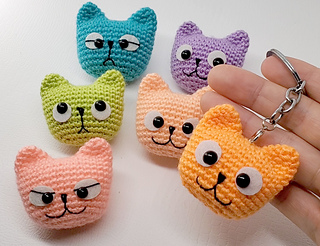 Ravelry: Simple Kitten Head pattern by Stepsteps Crafts