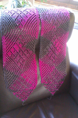 Ravelry: Lochmuster - Schal pattern by Claudia Tietze