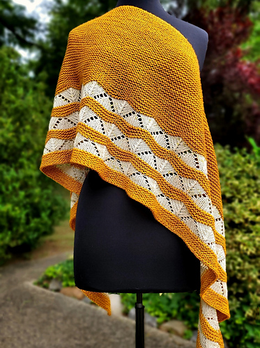 Ravelry: Ipanema pattern by Dee O'Keefe