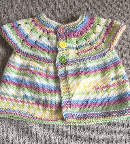Ravelry: all-in-one baby top pattern by marianna mel