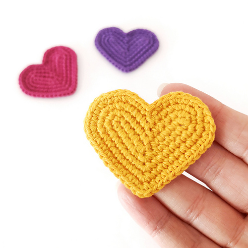 Ravelry: Easy Heart pattern by Fay Lyth