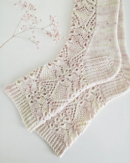 Ravelry: stitchesbyKristel's Ariel socks / testknit