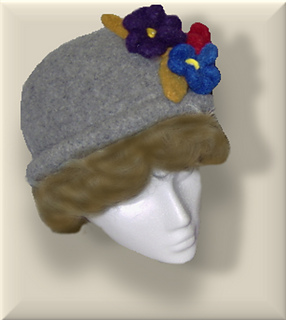 Ravelry: Felted Bowler Hat With Flower Decoration pattern by Ava Lynne ...
