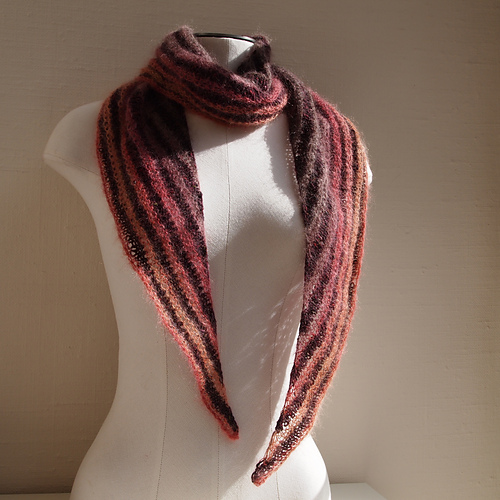 Ravelry: Happy Half Moon pattern by Susan Ashcroft
