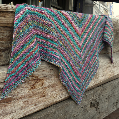 Ravelry: Light Relief pattern by Susan Ashcroft