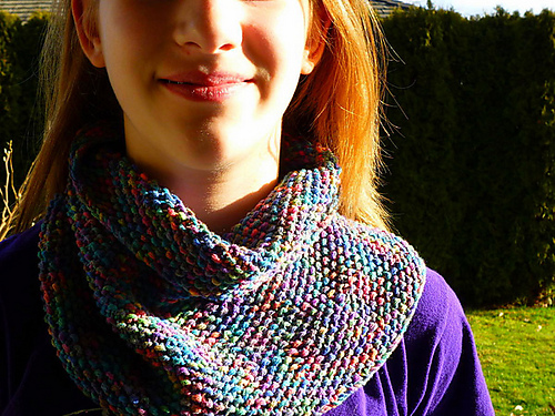 Ravelry: Super simple snood pattern by Susan Ashcroft