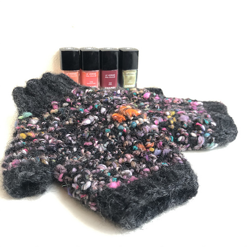 Ravelry: Knitty Bitty mitts pattern by Susan Ashcroft