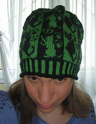 Ravelry: Cats and stripes beanie pattern by Sandra Jäger