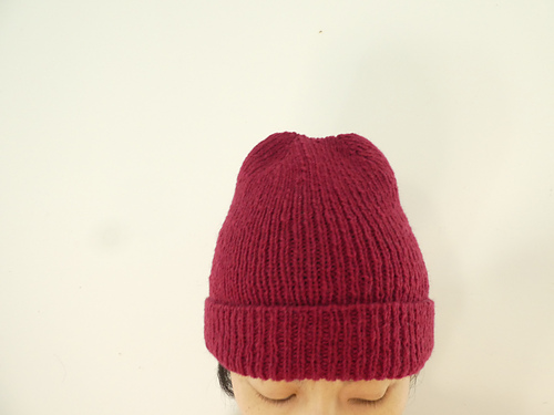 Ravelry: Simple Ribbed Hat pattern by Naoko Ogawa