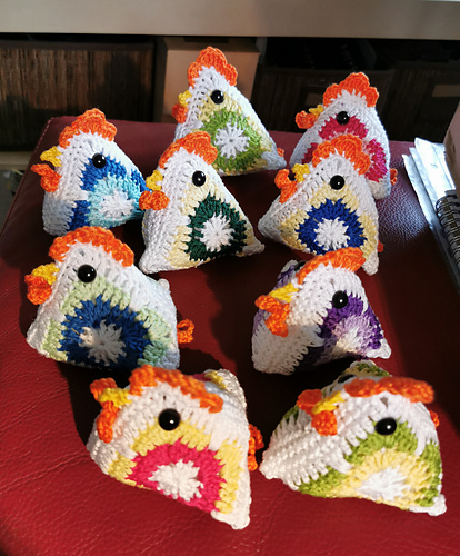 Ravelry: Granny Square Chicken pattern by Susanne Grünes