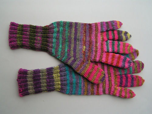Ravelry: Colorful Mittens pattern by Ruth Sorensen