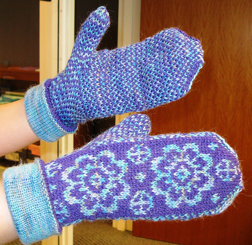 Ravelry: Daisy Mittens pattern by String Theory 2.0