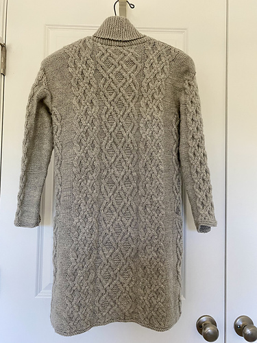 Ravelry: Studio Cardi pattern by Nadya Stallings