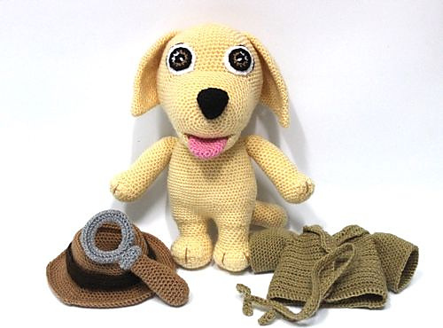 Ravelry: Lucas the detective dog pattern by Gretel Crespo