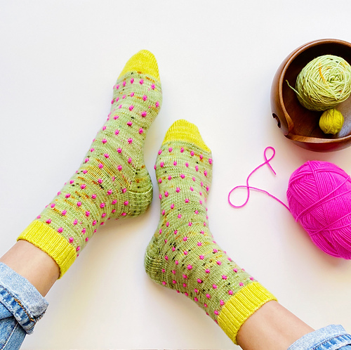 Ravelry: Pop Radio Socks pattern by Summer Lee