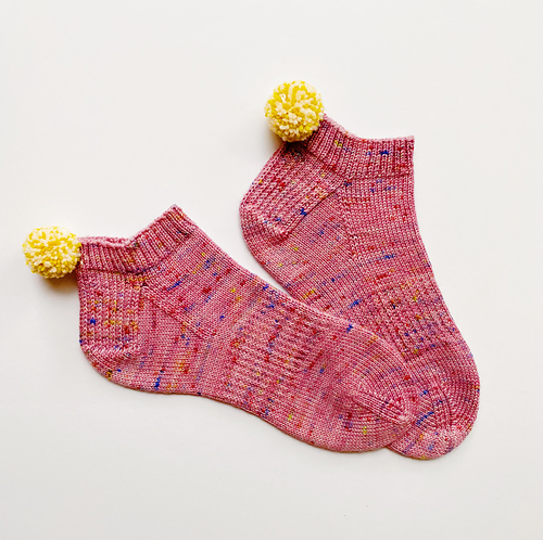 Ravelry: Shorty Sock Set pattern by Summer Lee