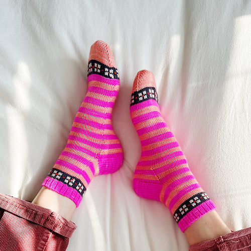 Ravelry: Folk Flower Socks pattern by Summer Lee