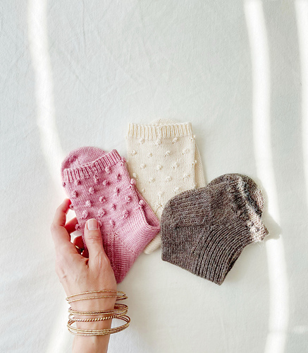 Ravelry: Classic Bobble Sock Set pattern by Summer Lee