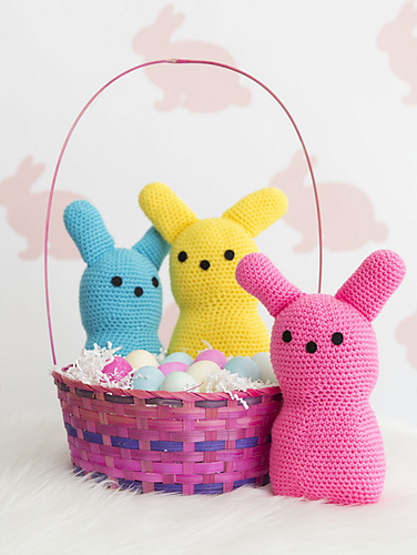 Ravelry: Peep Pillows pattern by Ana Paula Rimoli