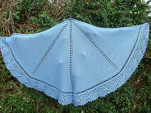 Ravelry: Portuguese Lace Shawl pattern by Vera Sanon