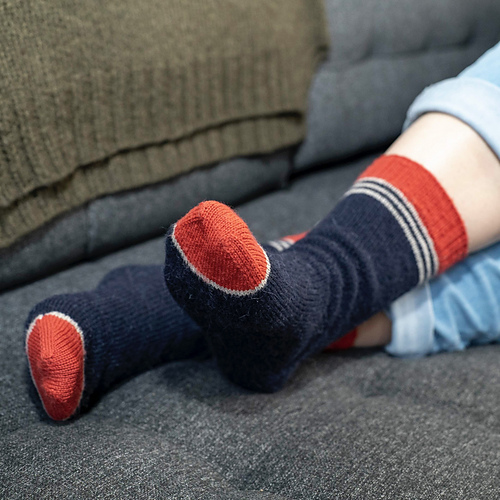 Ravelry: Modest Sailor Socks pattern by Štěpánka Drchalová