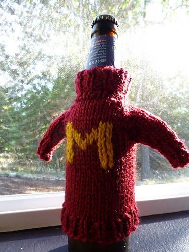 Ravelry: Beer Sweater Cozy pattern by Rebecca Shepler