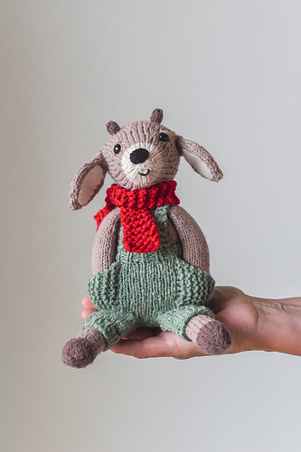 Ravelry: Fawn pattern by Susan B. Anderson