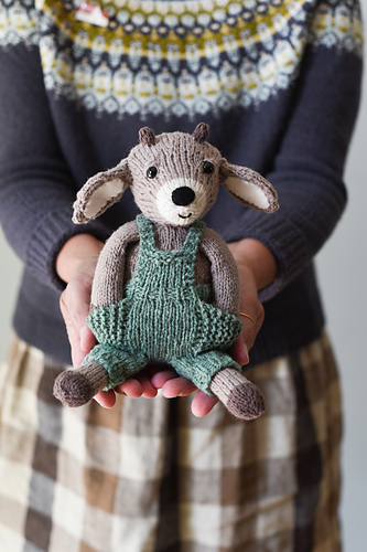 Ravelry: Fawn pattern by Susan B. Anderson