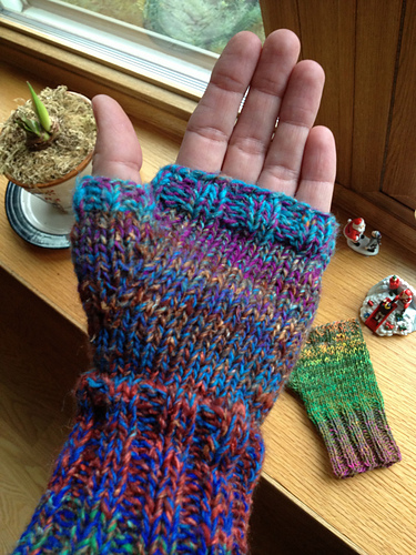 Ravelry: Waiting for Winter Mittens & Fingerless Mitts pattern by Susan ...