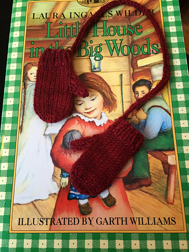 Ravelry: Half Pint Mittens pattern by Susan B. Anderson