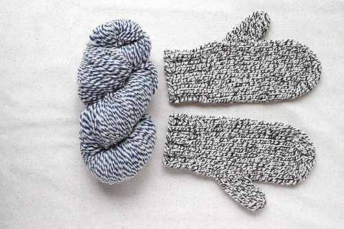 Ravelry: Waiting For Winter Bulky Mittens pattern by Susan B. Anderson