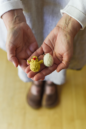 Ravelry: Mother Hen pattern by Susan B. Anderson