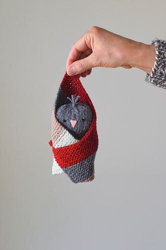 Ravelry: Swaddle Pals 2 pattern by Susan B. Anderson