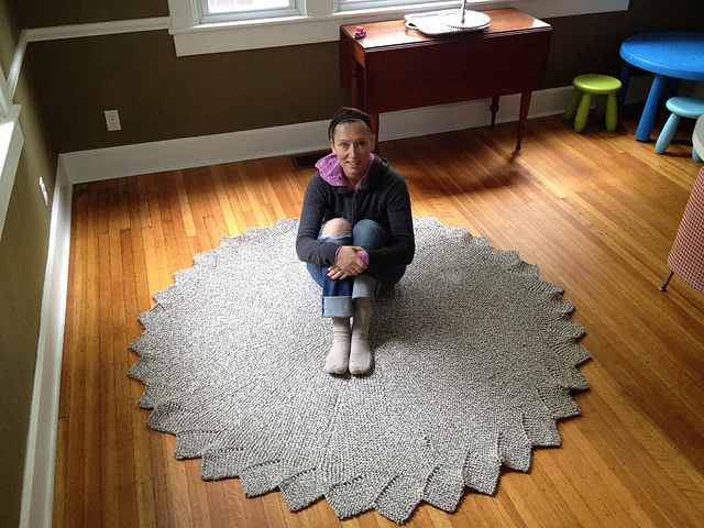 Ravelry: Circular Rug pattern by Alison Barlow