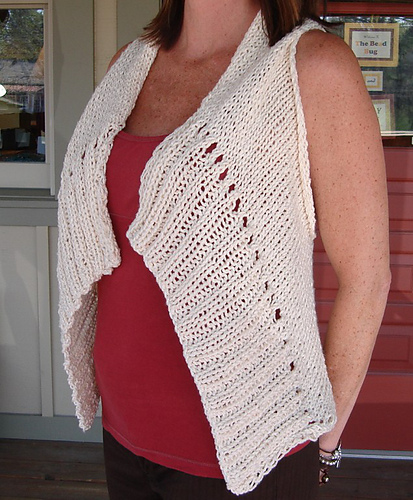 Ravelry: Simply pattern by Susan Dingle