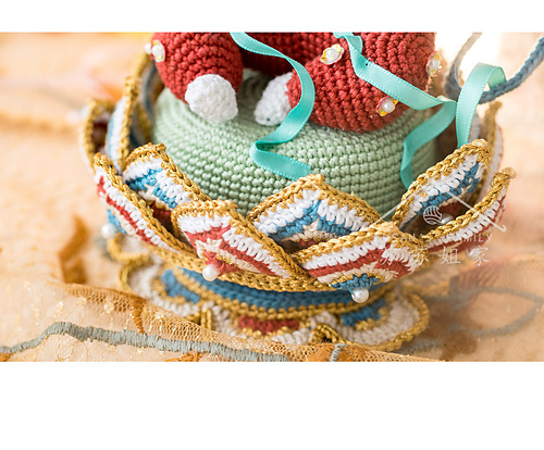 Ravelry: Celestial Rabbit Music Boxes pattern by Susan's family